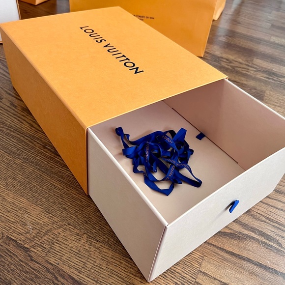 Louis Vuitton | Accessories | Louis Vuitton Gift Box With Shopping Bag ...